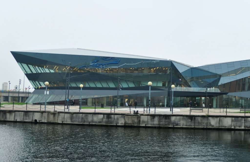 9 of The Best Smart Buildings in The World - BuilderSpace